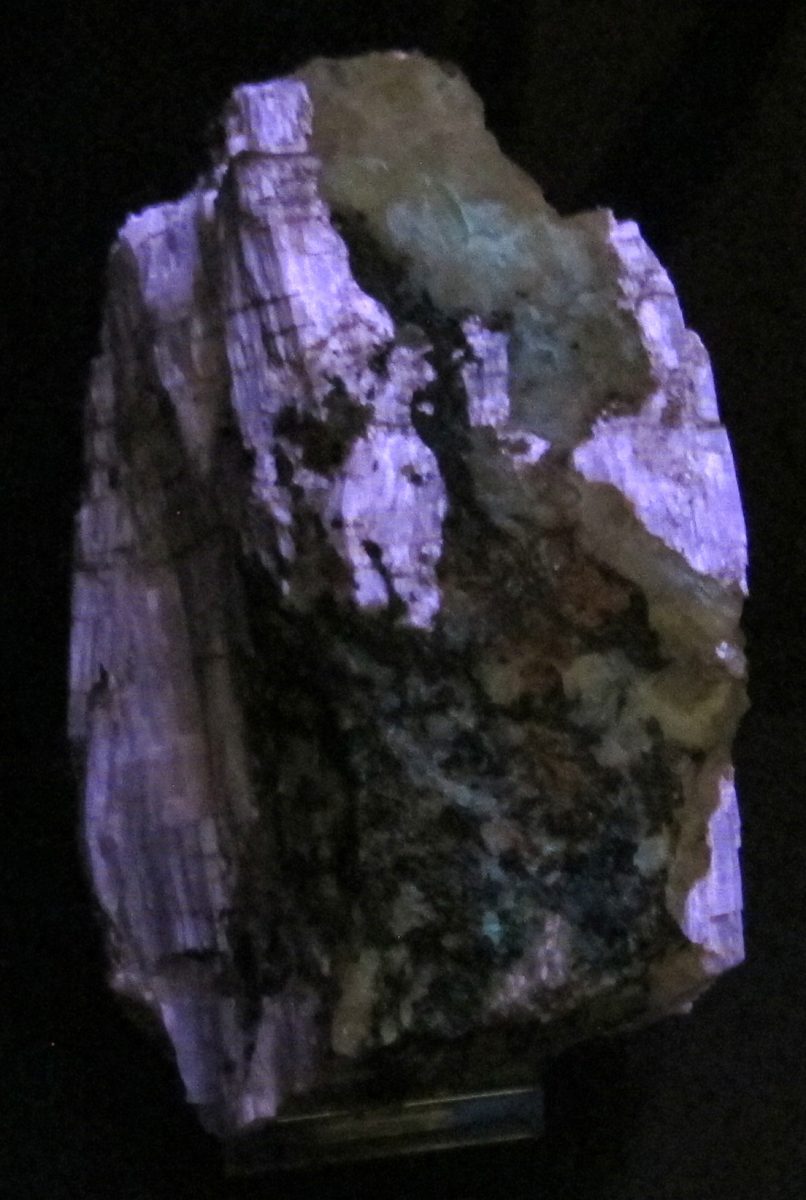 How to Identify Agrellite | Properties, Meaning & Uses